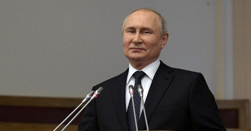 Putin To Undergo Cancer Surgery?