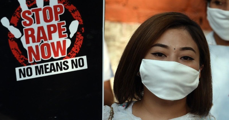 Digital Rape क्या होता है? जिसके आरोप में Noida पुलिस ने 80 साल के एक ...