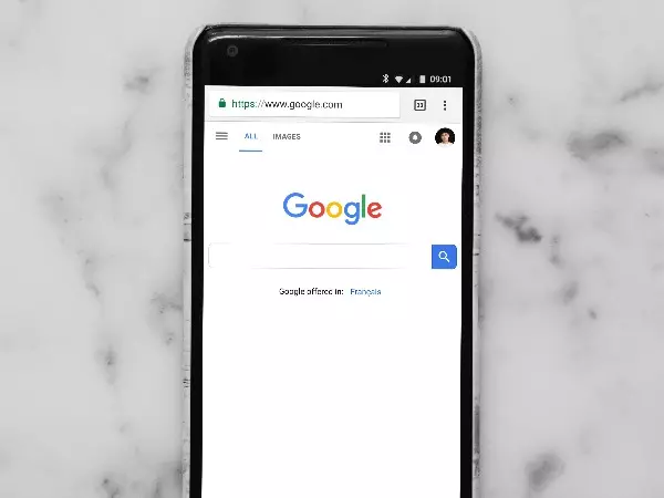 Google Assistant Can Now Warn Chrome Users To Change Their Stolen Passwords Google Assistant Can Now Warn Chrome Users To Change Their Stolen Passwords