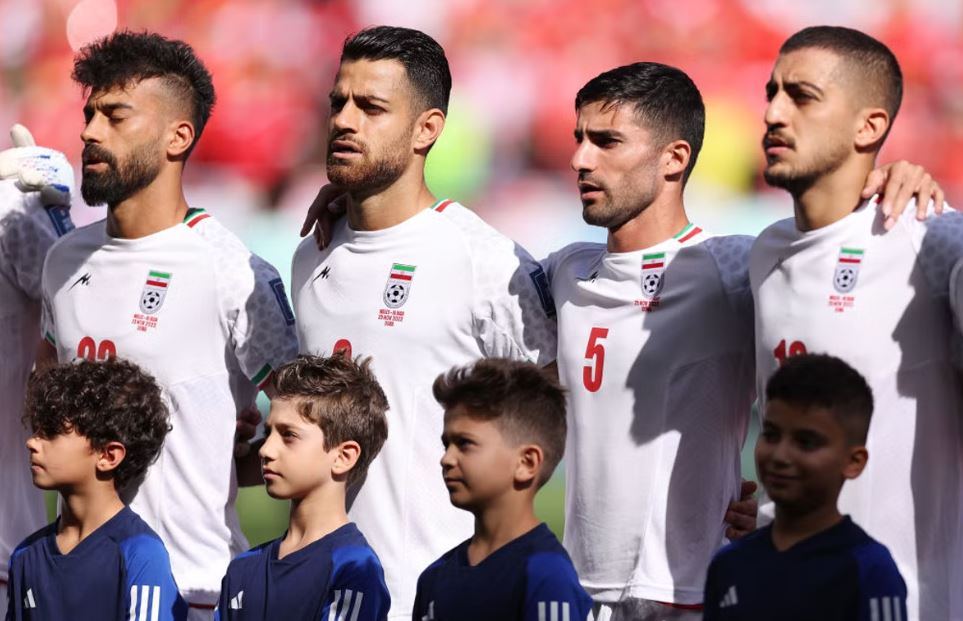 FIFA World Cup: Iranian Players Sing National Anthem vs Wales After ...