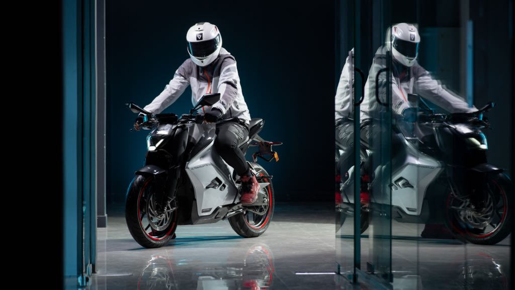 India’s Fastest Electric Motorcycle Ultraviolette F77 - Details