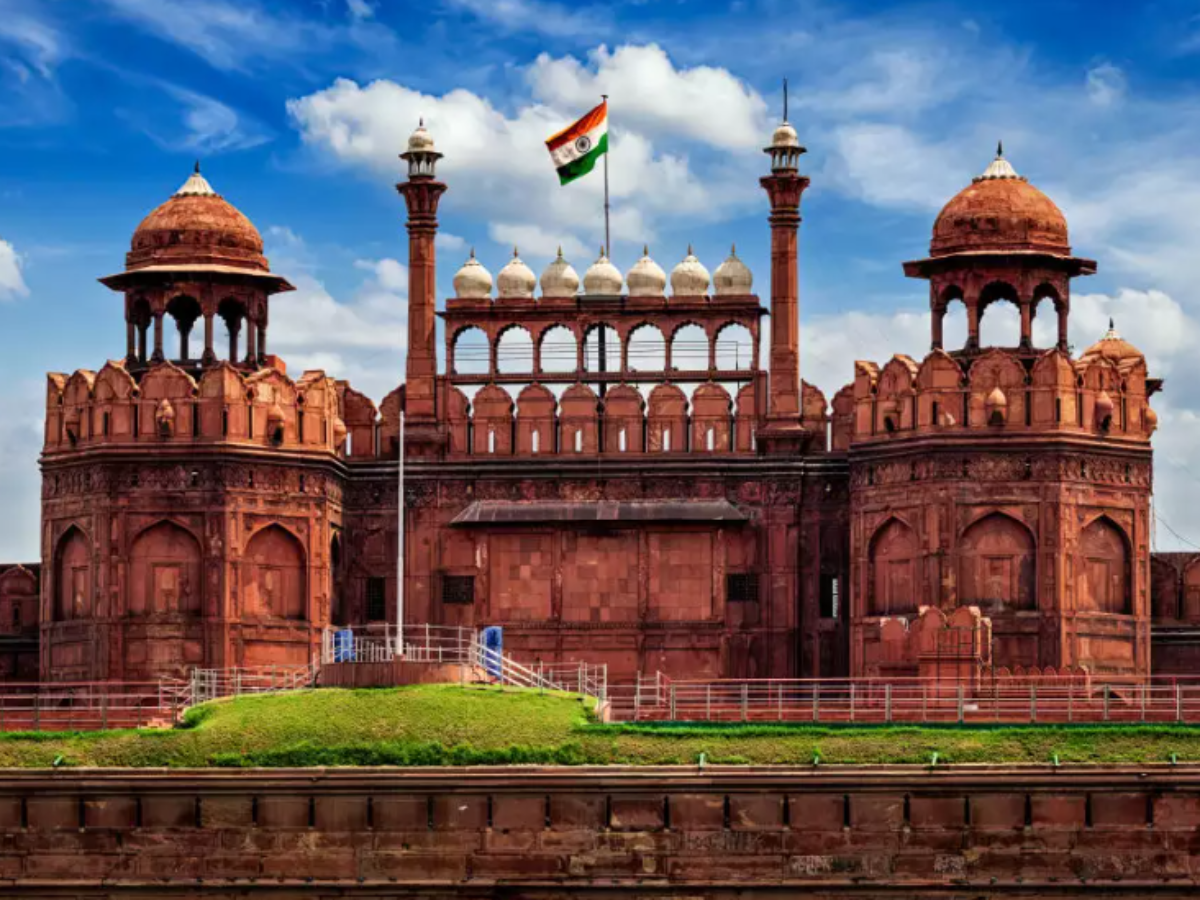 Red Fort Attack: 22 दिसंबर 2000 को लाल किले में घुसे थे आतंकी, सुप्रीम ...