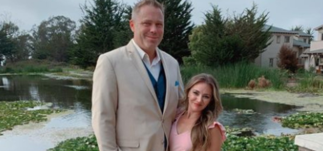 Short Woman Reveals What It's Like To Live With A Tall Husband