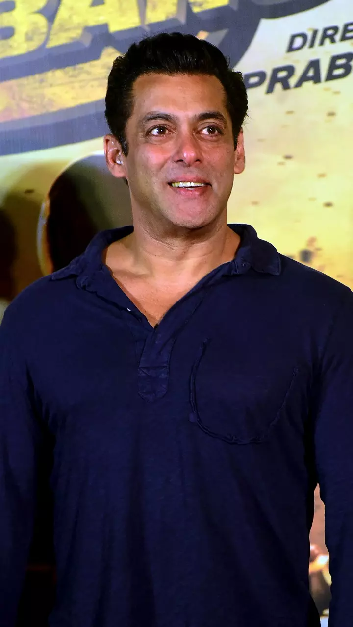 Salman Khan Given Y Security Amidst Murder Threats Akshay Kumar And