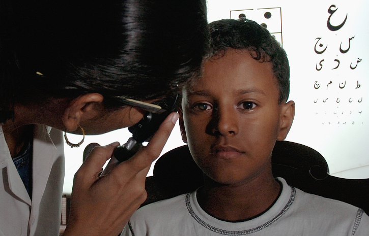 World Sight Day: How Increase In Screen Addiction In Children Resulting ...