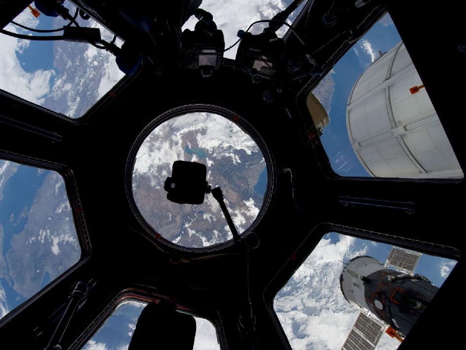 Windows International Space Station