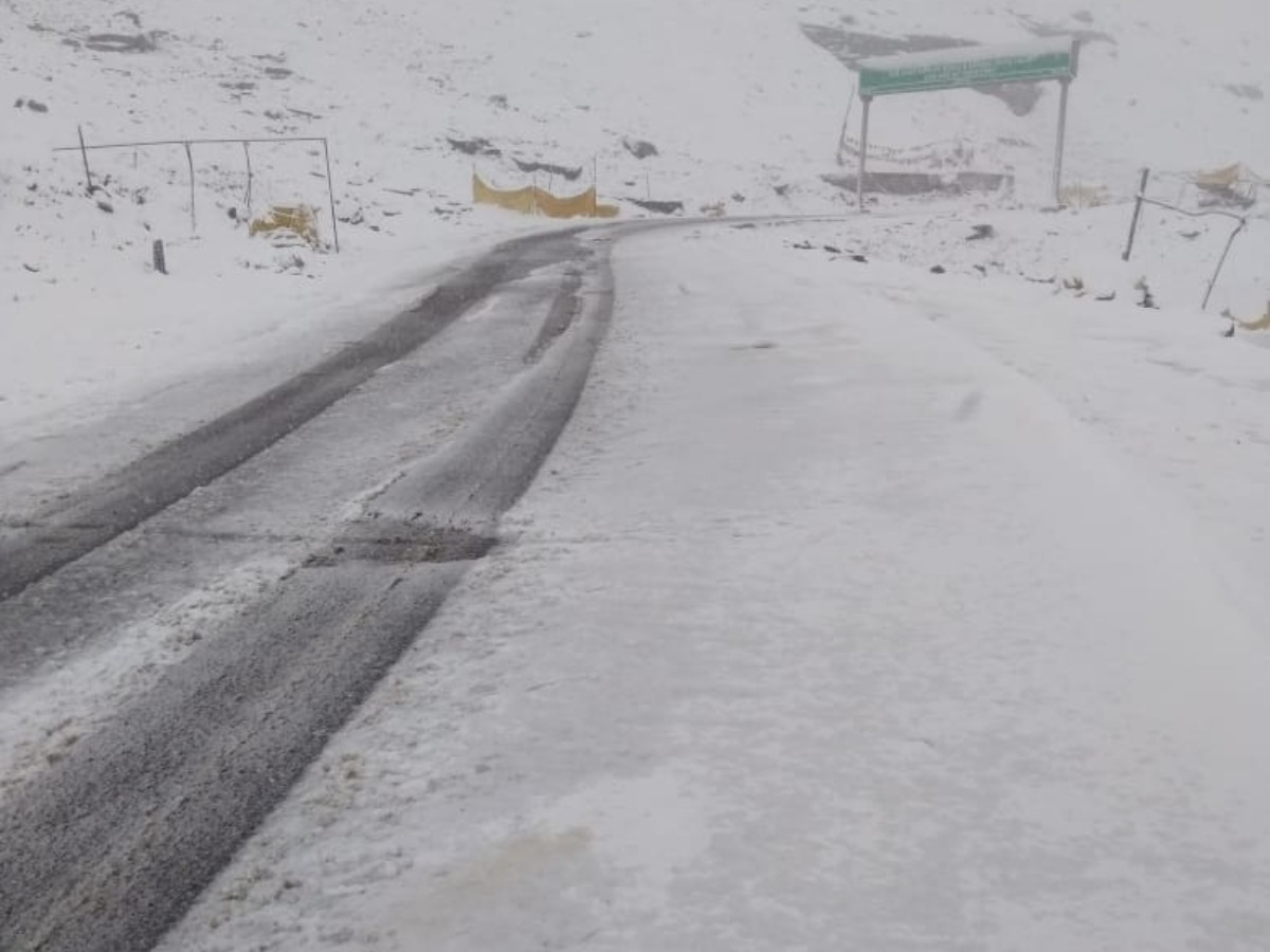Hill Stations Receive Season's First Snowfall