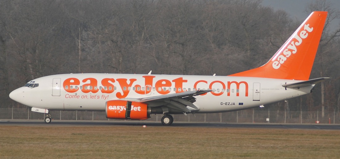 easyJet Passenger Escorted Off Plane For Asking 'Where To Put Bags'
