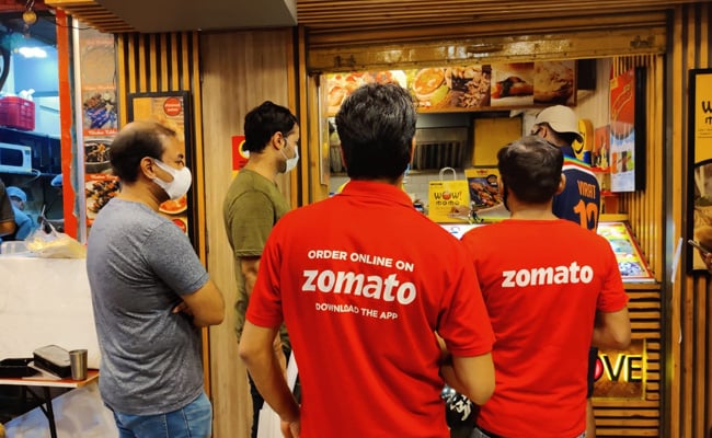 11th फेल शख्स, जिसने एक छोटे से फूडलेट से शुरू हुई Zomato को बना दिया ...