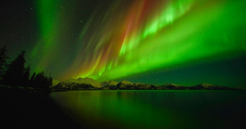 Stunning Aurora ‘Explosion’ In Alaska