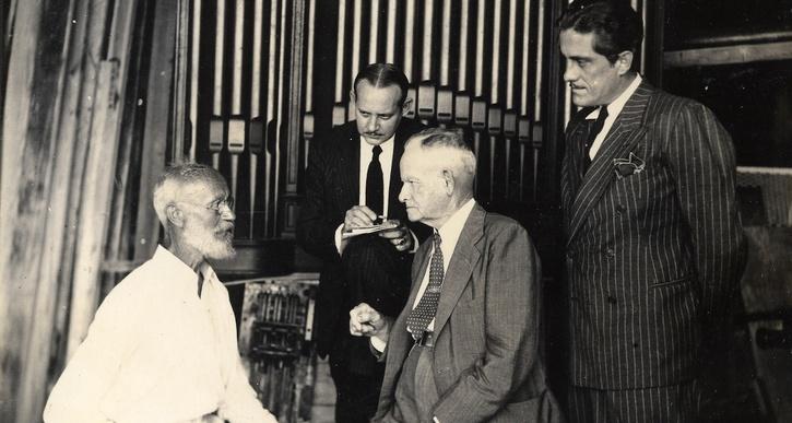 Carl Tanzler: मरीज़ से प्यार कर बैठा डॉक्टर, उसके मुर्दे को खोद निकाला ...