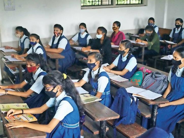 TN Student Gives Birth In School Toilet