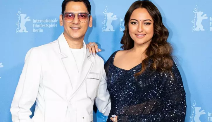 Sonakshi Sinha To Make Her Ott Debut Turns Police Officer For Reema Kagtis Series Dahaad
