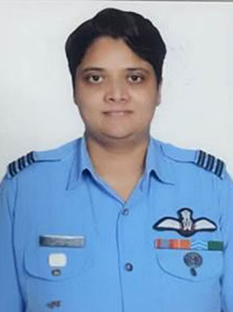 Wing Commander Deepika Mishra ने रचा इतिहास, वीरता पुरस्कार पाने वाली ...