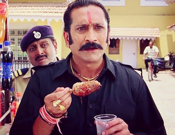 स्क्रिप्ट में नही था Vasooli Bhai का डायलॉग 'अबे जल्दी बोल कल सुबह ...