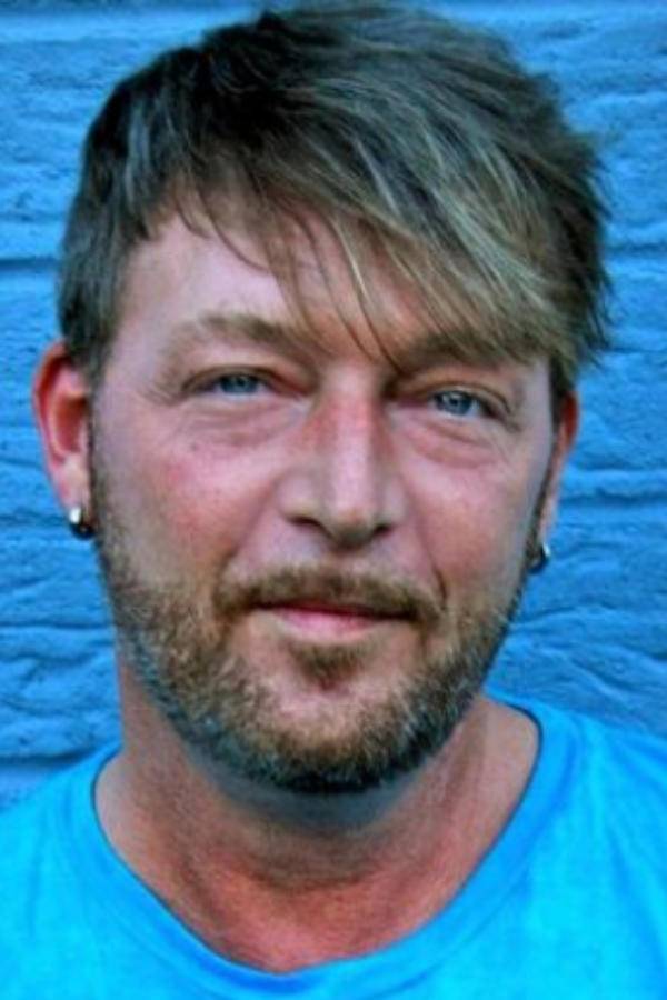 Man Claims 'After-Life' Experience Leads Him To A Pub