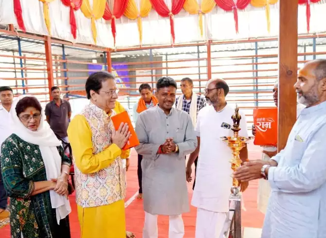 Arun Govil Visits Ayodhya अयोध्या के राम मंदिर दर्शन करने पहुंचे ...