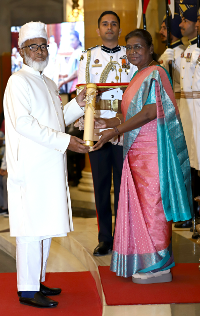 Padma Awards 2023: कौन हैं Shah Rasheed Ahmed Quadri जिन्होंने पद्म ...