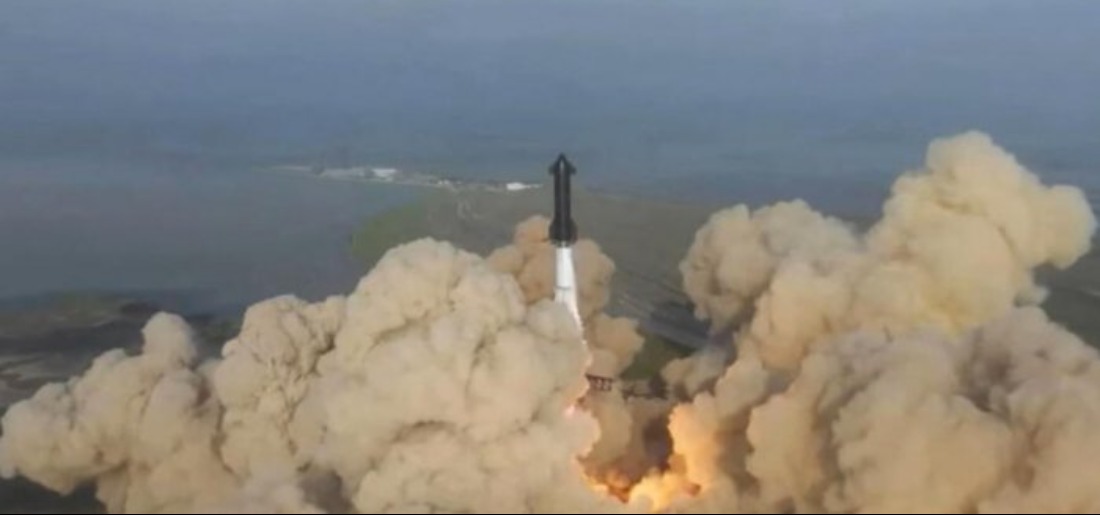 SpaceX’s Starship, World’s Biggest Rocket, Explodes During Test Flight