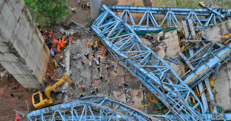 17 Killed, 3 Injured After Crane Collapses On Samruddhi Highway In ...