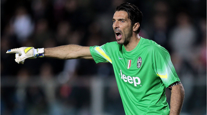 After A Career Spanning 28 Years, Legendary Goalkeeper Gianluigi Buffon ...