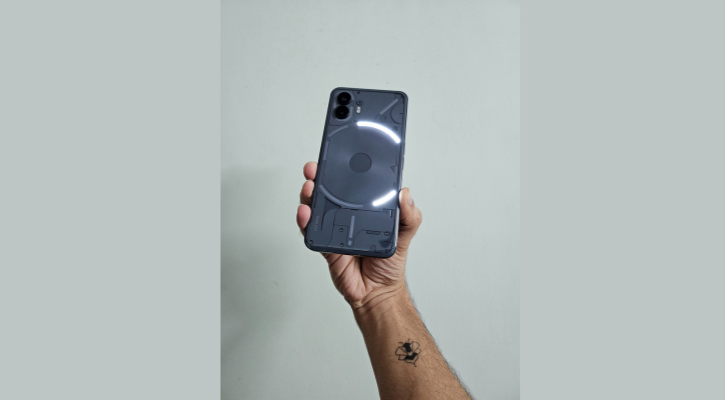 Nothing Phone (2) Review: An Indie Darling With A Unique Android Experience