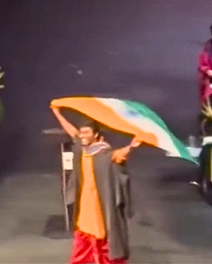 Indian Student Unfurls Indian Flag During Graduation Abroad