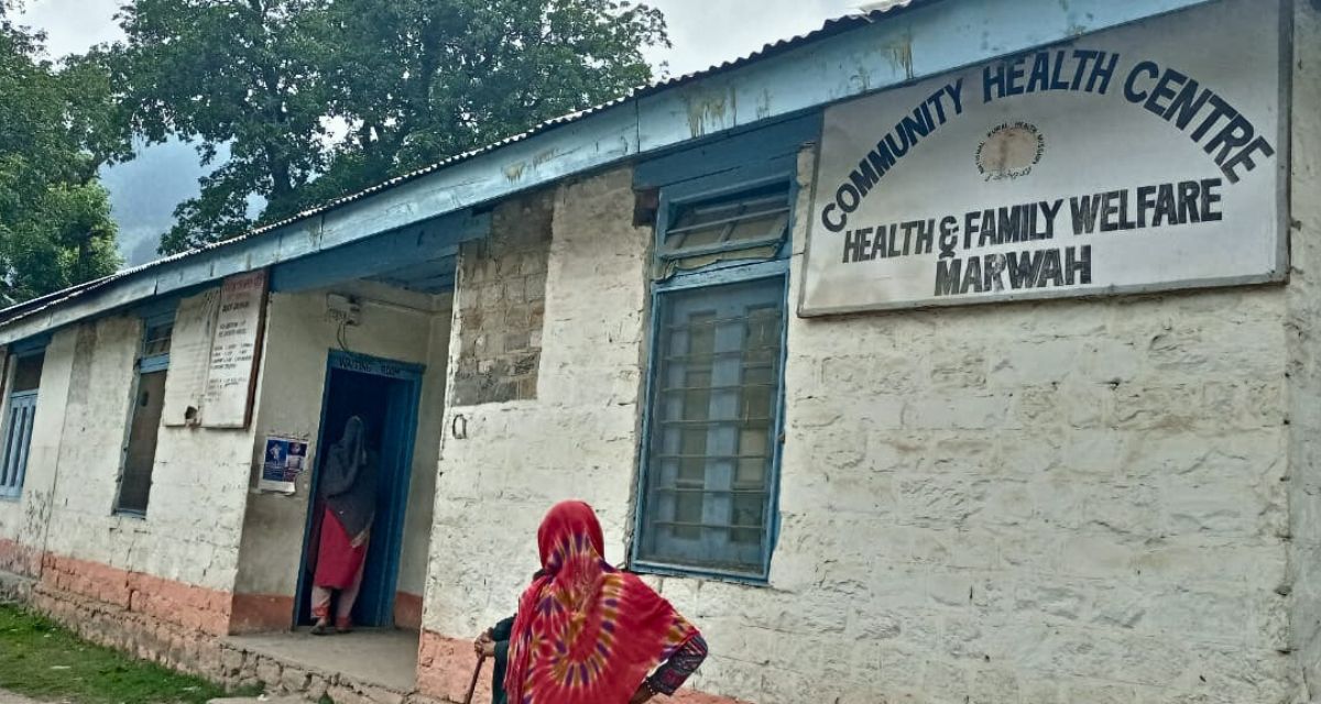 Tourists Romanticise Horses, Warwan Residents Want A Bus