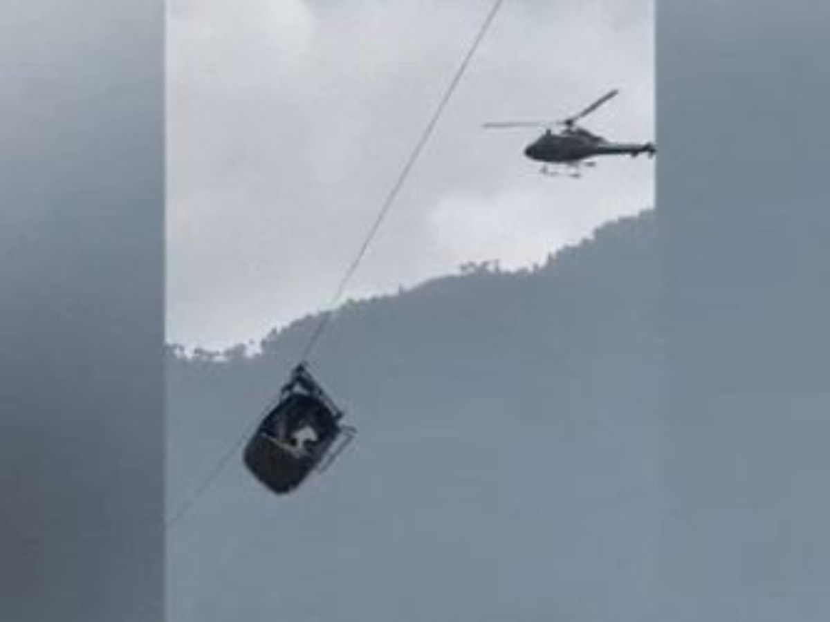 6 Children Among 8 Trapped Mid-Air In Cable Car In Pakistan, Rescue ...