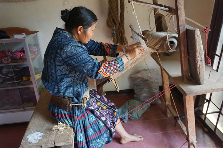 National Handloom Day 2023 Is Today, All You Need To Know About This ...