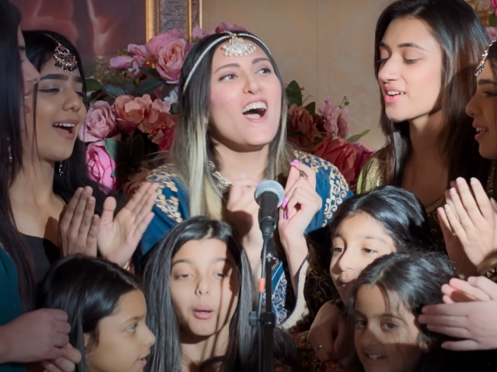 Meet Tannaz Davoodi, The Viral Girl In Animal Song Jamal Kudu Who Has ...