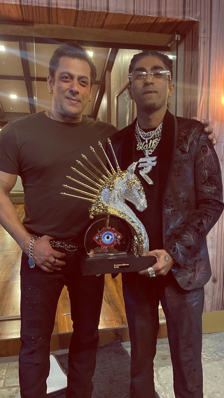 Farah Khan Hosts A Party For Bigg Boss 16 Contestants