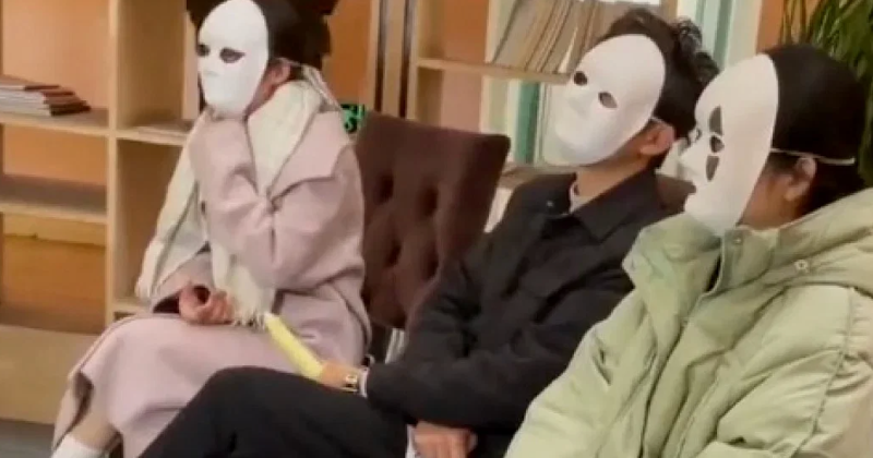 Chinese Company Asks Job Applicants To Wear Costume Mask In Interviews