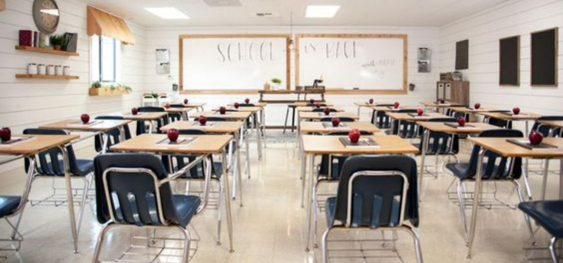 Professor Waits For Students In The Wrong Classroom