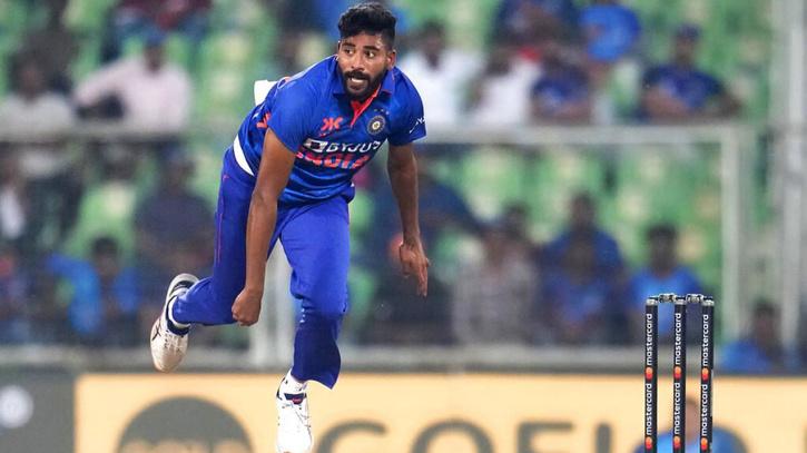 Mohammed Siraj's New Weapon - Wobble-Seam Delivery