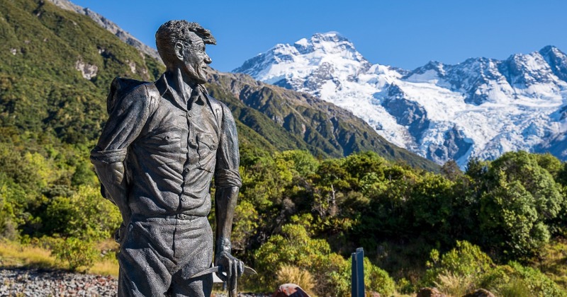 Edmund Hillary, The Man Who Conquered Mount Everest - Gone But Not ...