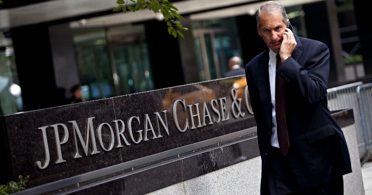JP Morgan Fined $4 Million For 'Mistakenly' Deleting 4.7 Crore Emails