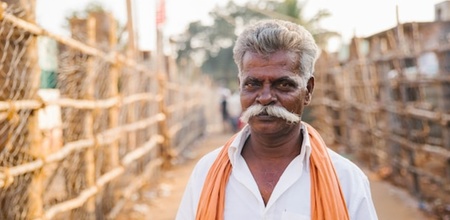 Why Do Indian Nod Their Heads While Talking?