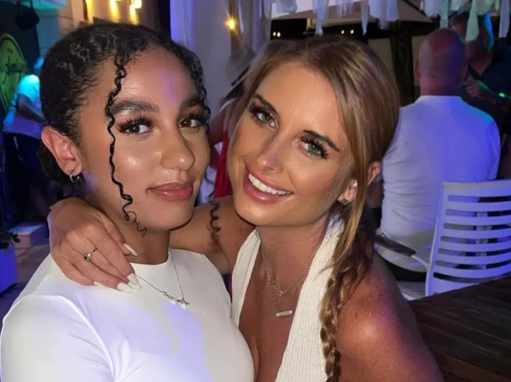 Mom Gets Mistaken For 17 YO Daughter's Friend