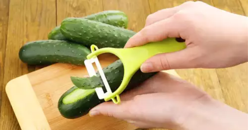 Should You Peel Cucumbers Or Eat Them With The Peel?