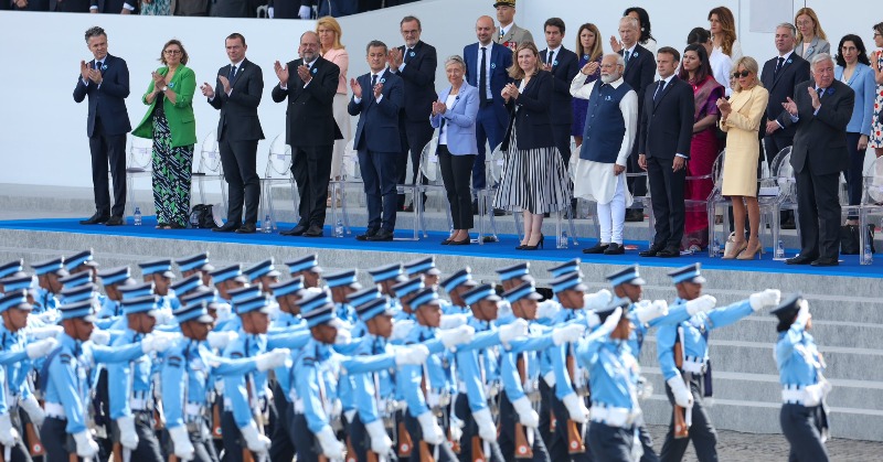 Pm Modis France Visit Indian Contingent Shows Military Excellence For