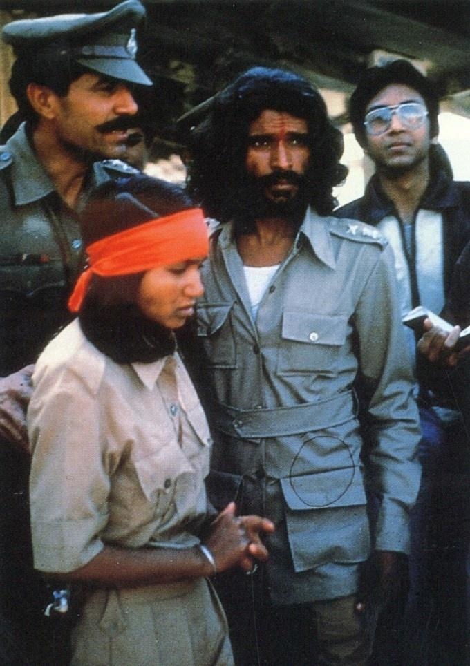 Rare Photos: 10 की उम्र में शादी, 18 की उम्र में रेप के बाद डकैत बनी Phoolan Devi दिखती कैसी थी?