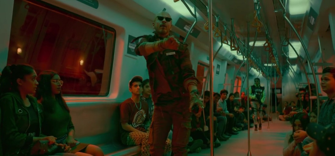 Shah Rukh Khan's Jawan Trailer Sparks Memes