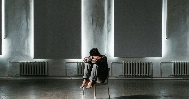 Everything To Know About Submechanophobia