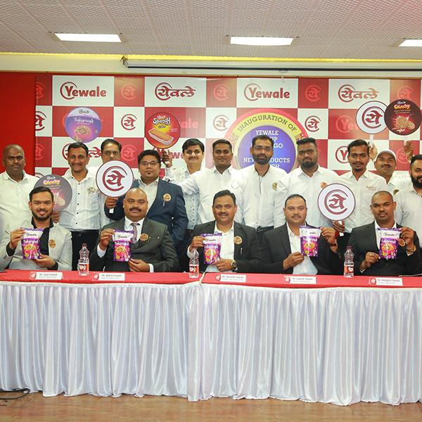 Navnath Yewale के संघर्ष की कहानी: पिता ने दूध बेचा, लोग चायवाला बुलाते ...