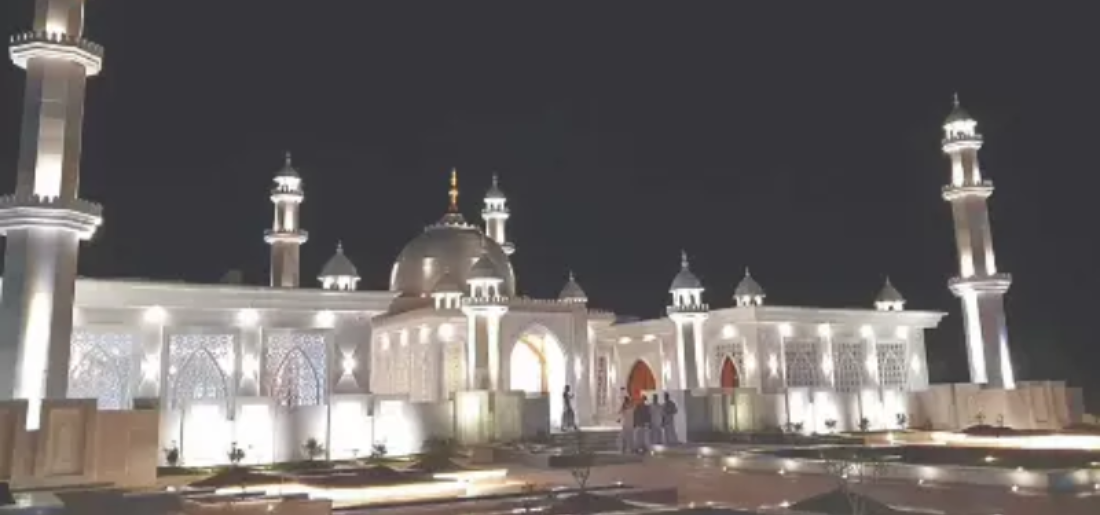 Chennai Businessman Designs Mini Taj Mahal For His Mother