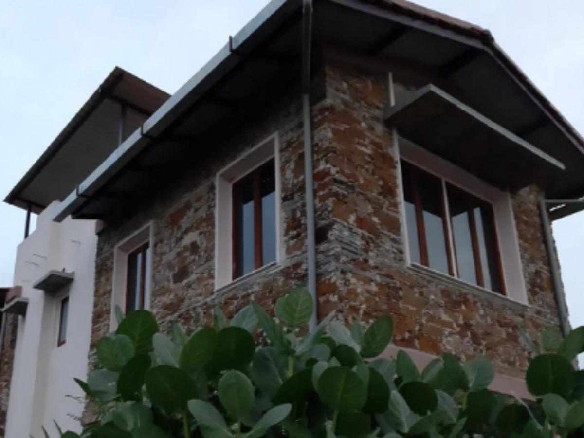 Couple Constructs House Without Bricks And Cements