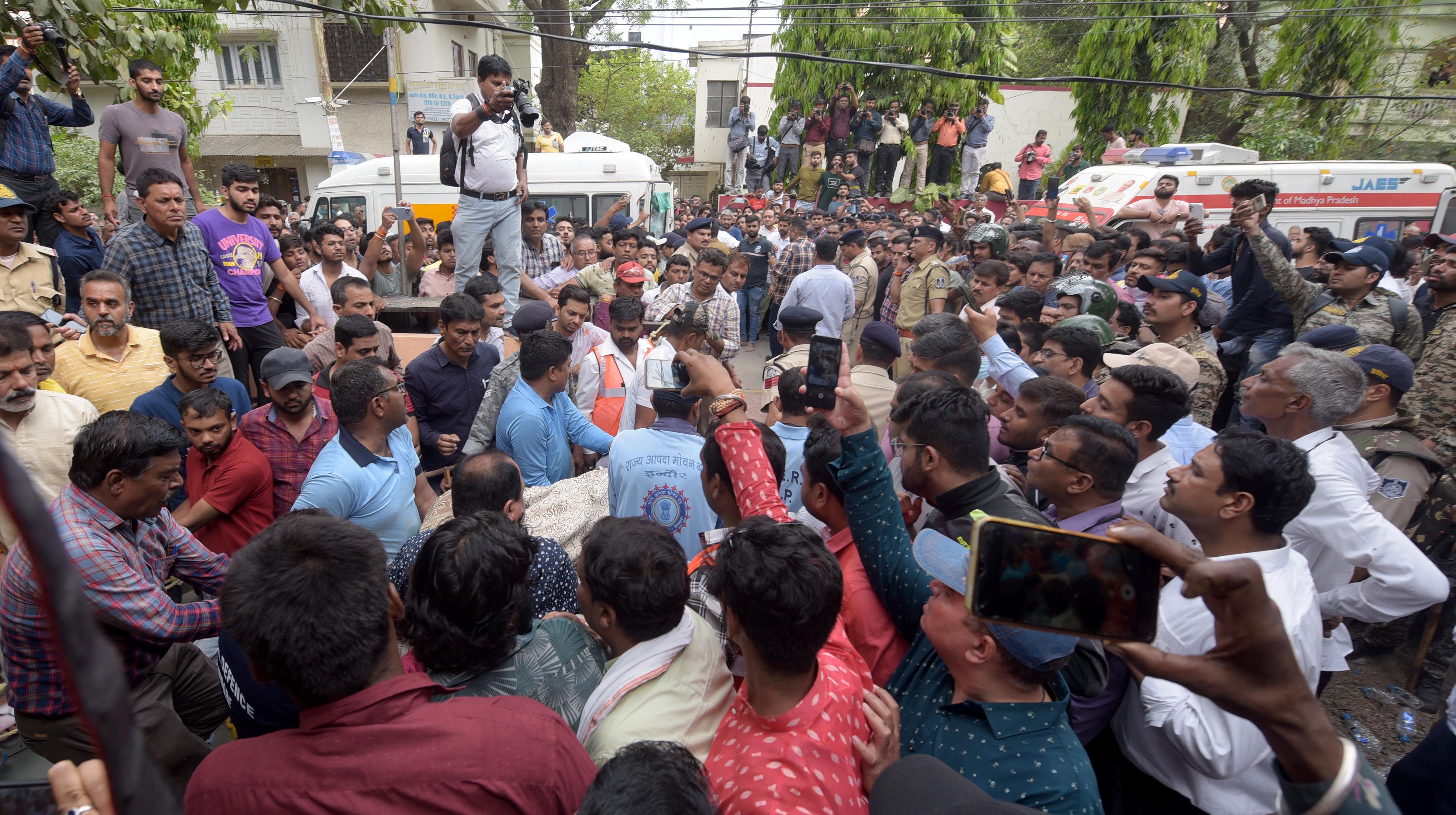 'Thought It Was A Floor, Saw People Falling Inside,' Survivors Recall ...