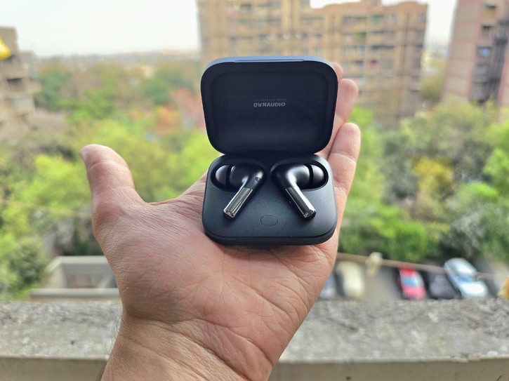 OnePlus Buds Pro 2 Review: Premium Earbuds That Tick All The Right Boxes