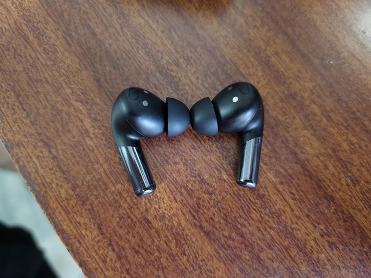 OnePlus Buds Pro 2 Review: Premium Earbuds That Tick All The Right Boxes